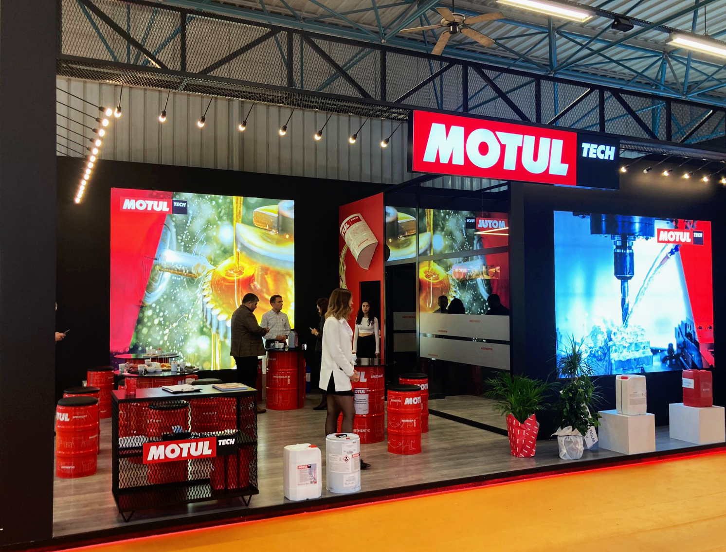 MOTULTECH, TÜRKİYE ENDÜSTRİ SEKTÖRÜ İLE MAKTEK FUARINDA! - Auto World Dergisi