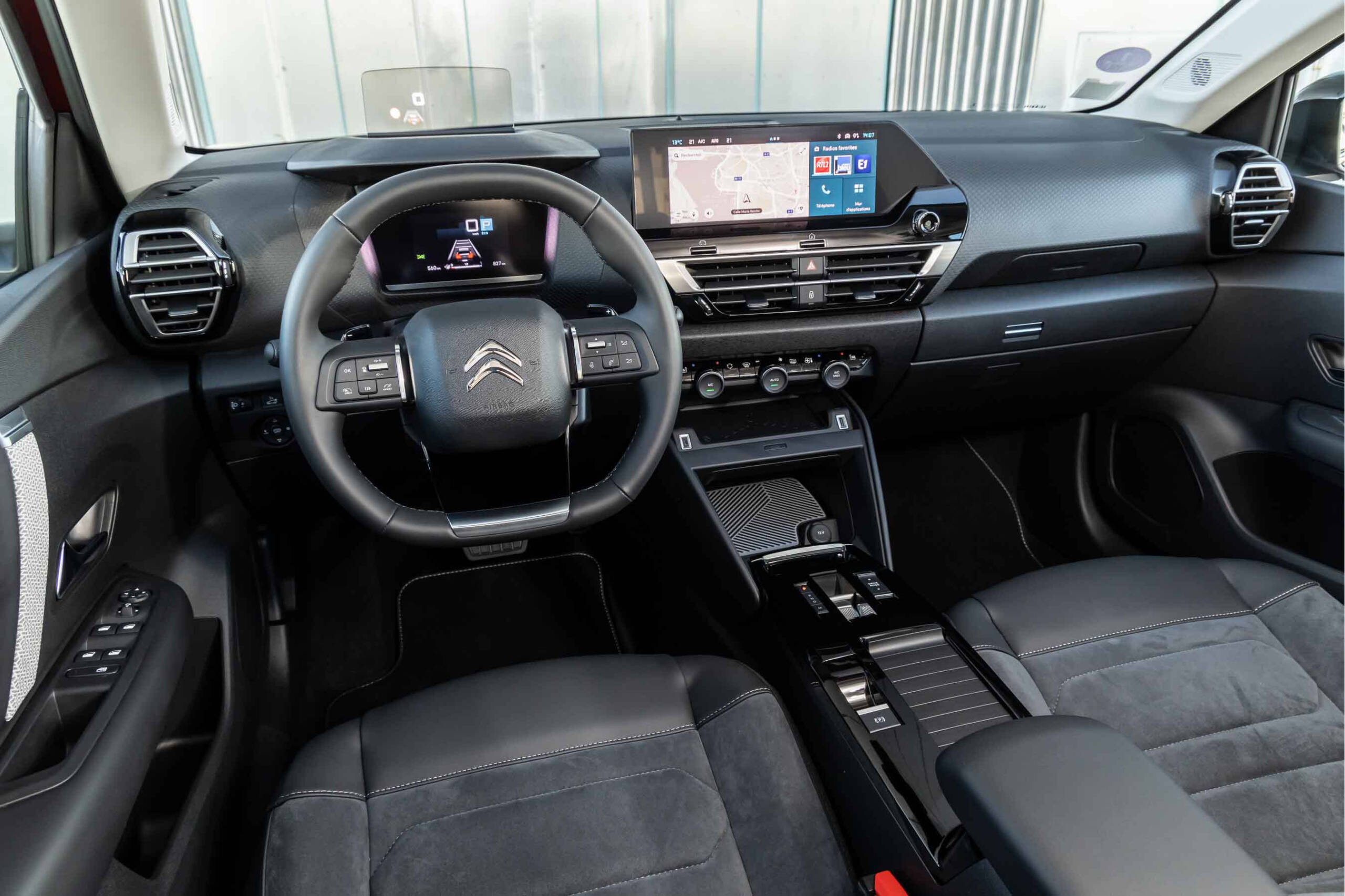 YENİ CITROËN C4 X ve Ë-C4 X TÜRKİYE’DE! - Auto World Dergisi